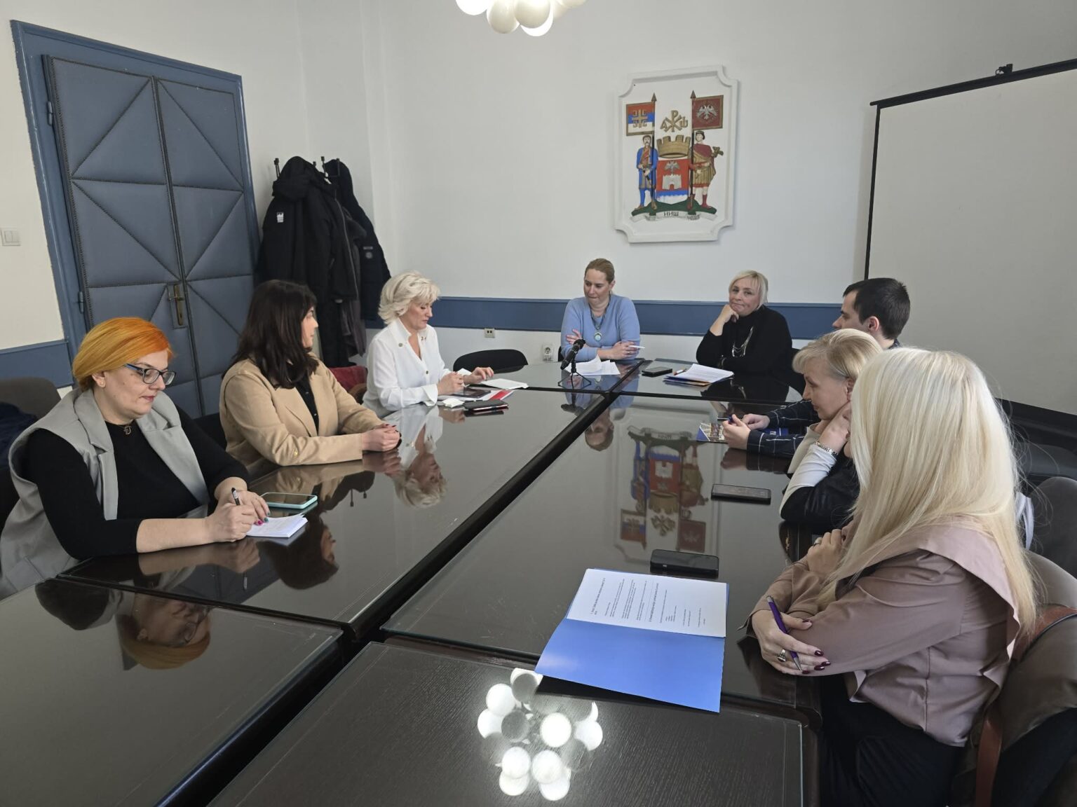 Panel diskusija u Nišu o etici, kreiranju istine i izazovima ...